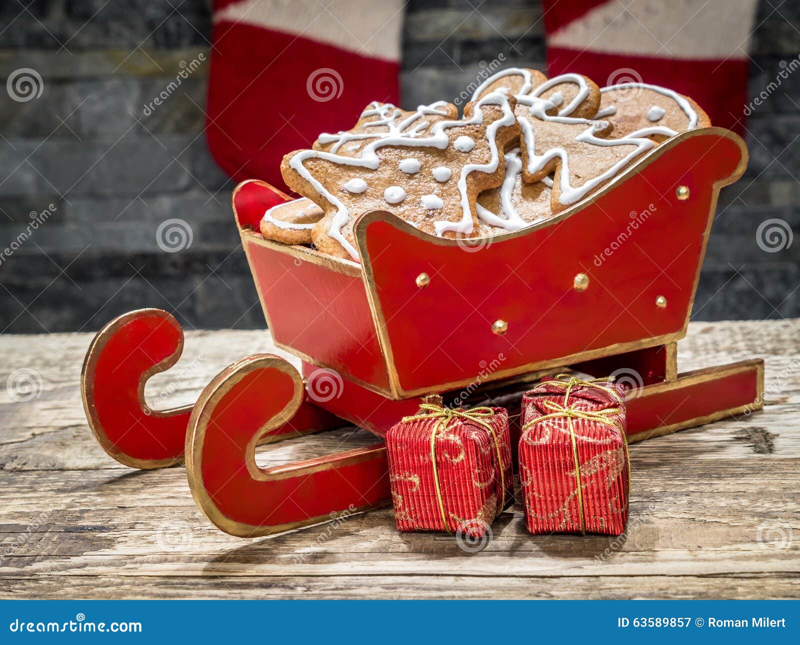 Christmas Gingerbread Cookies in Red Mini Sleigh Stock Image - Image of ...