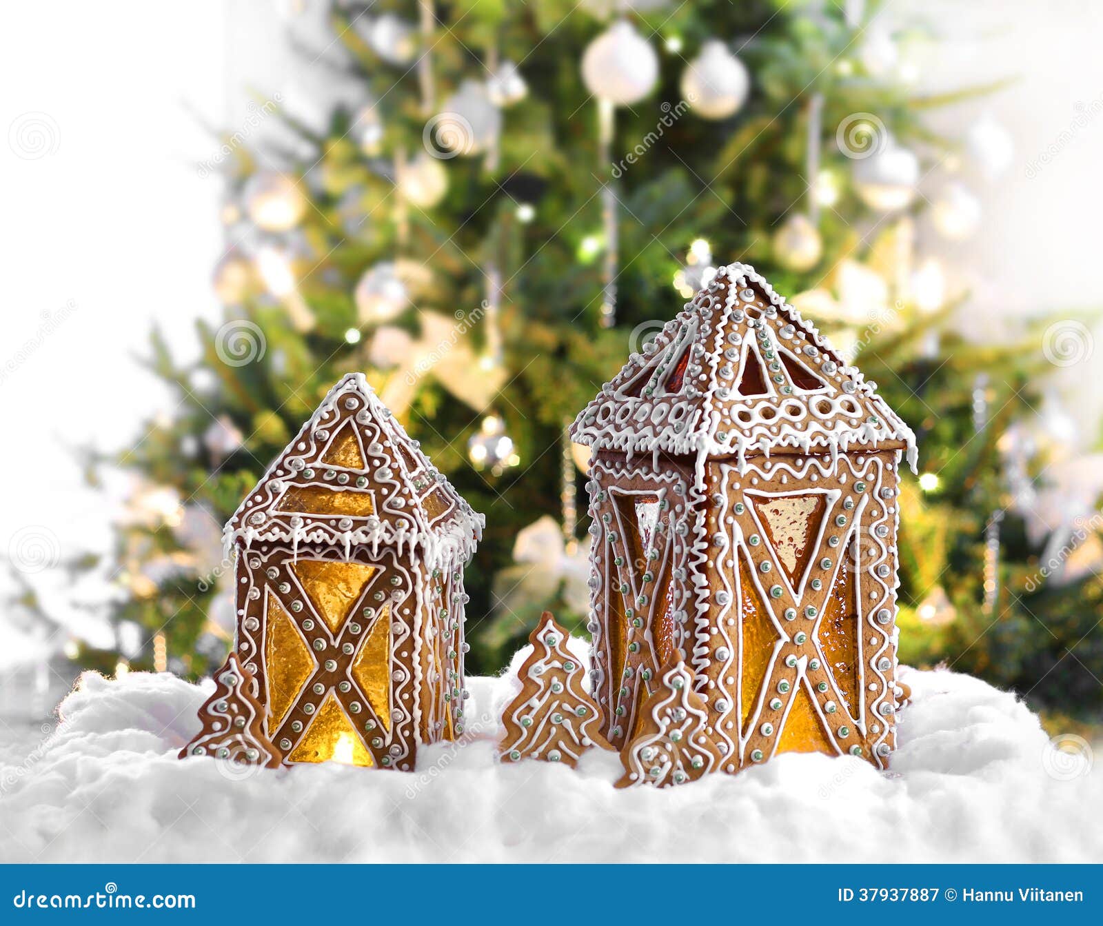 Christmas Gingerbread Lanterns Stock Image - Image of gingerbread ...