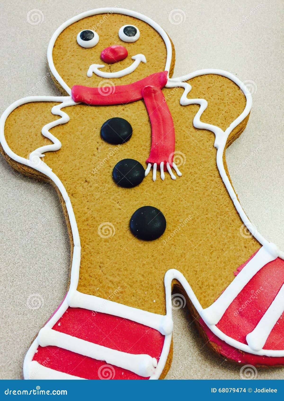 Christmas Gingerbread Man Cookie with Frosting Stock Illustration ...