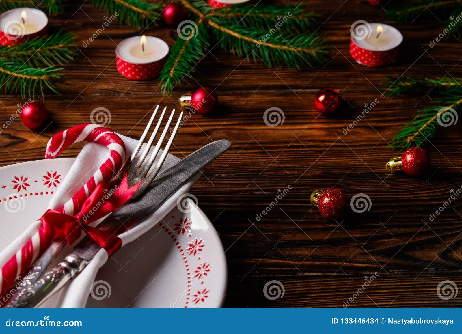 Christmas Laying Table Appointments, Table Setting Options. Silverware ...