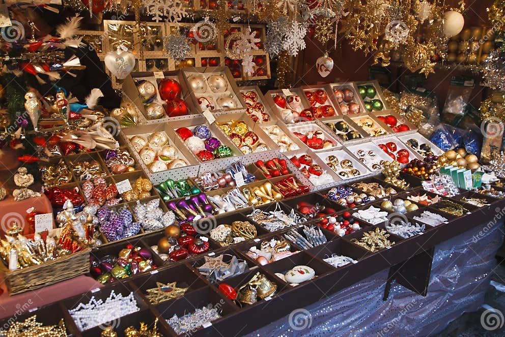 Christmas market stall stock image. Image of festivity - 19316631