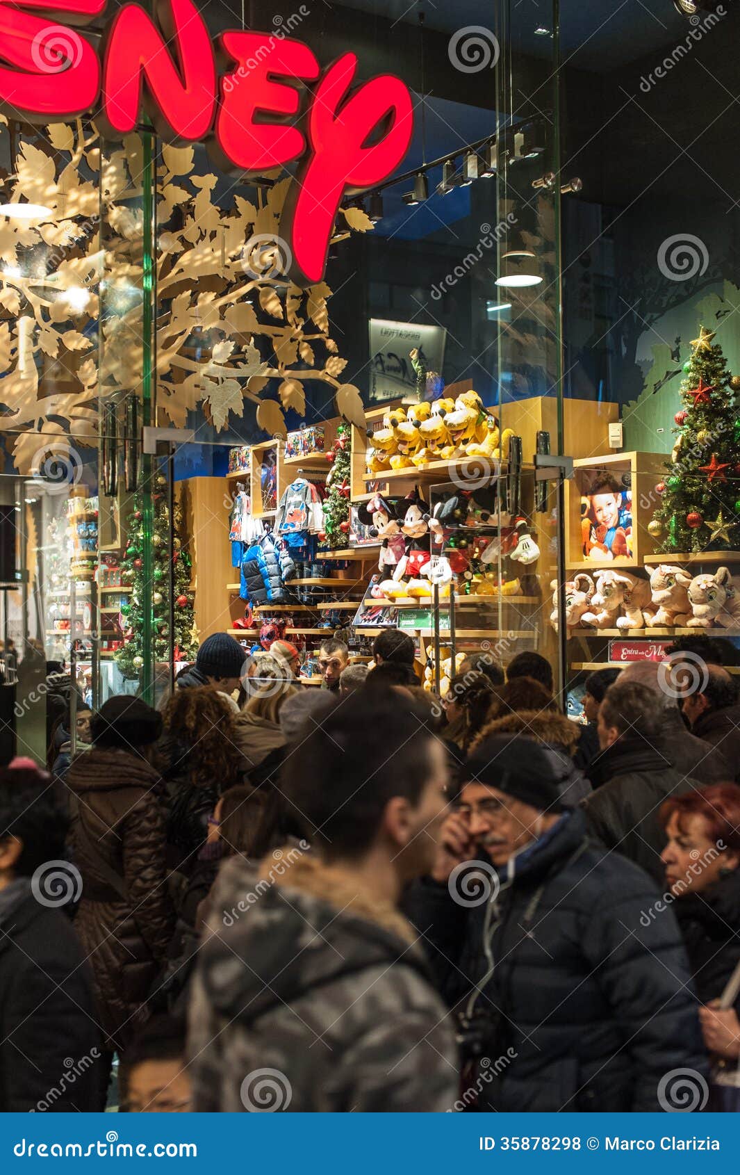 Christmas Queue at the Disney Store Editorial Stock Photo - Image of ...