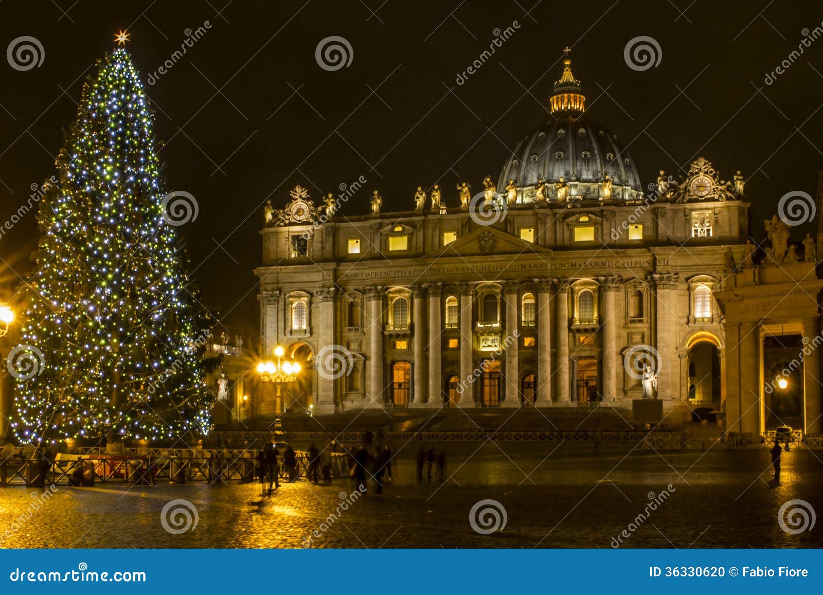 Christmas in Rome stock photo. Image of sant, pietro - 36330620