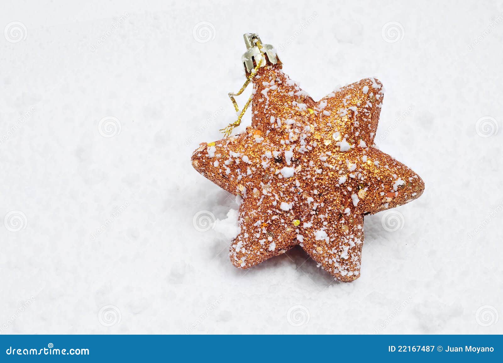 Christmas star on the snow stock image. Image of glitter - 22167487