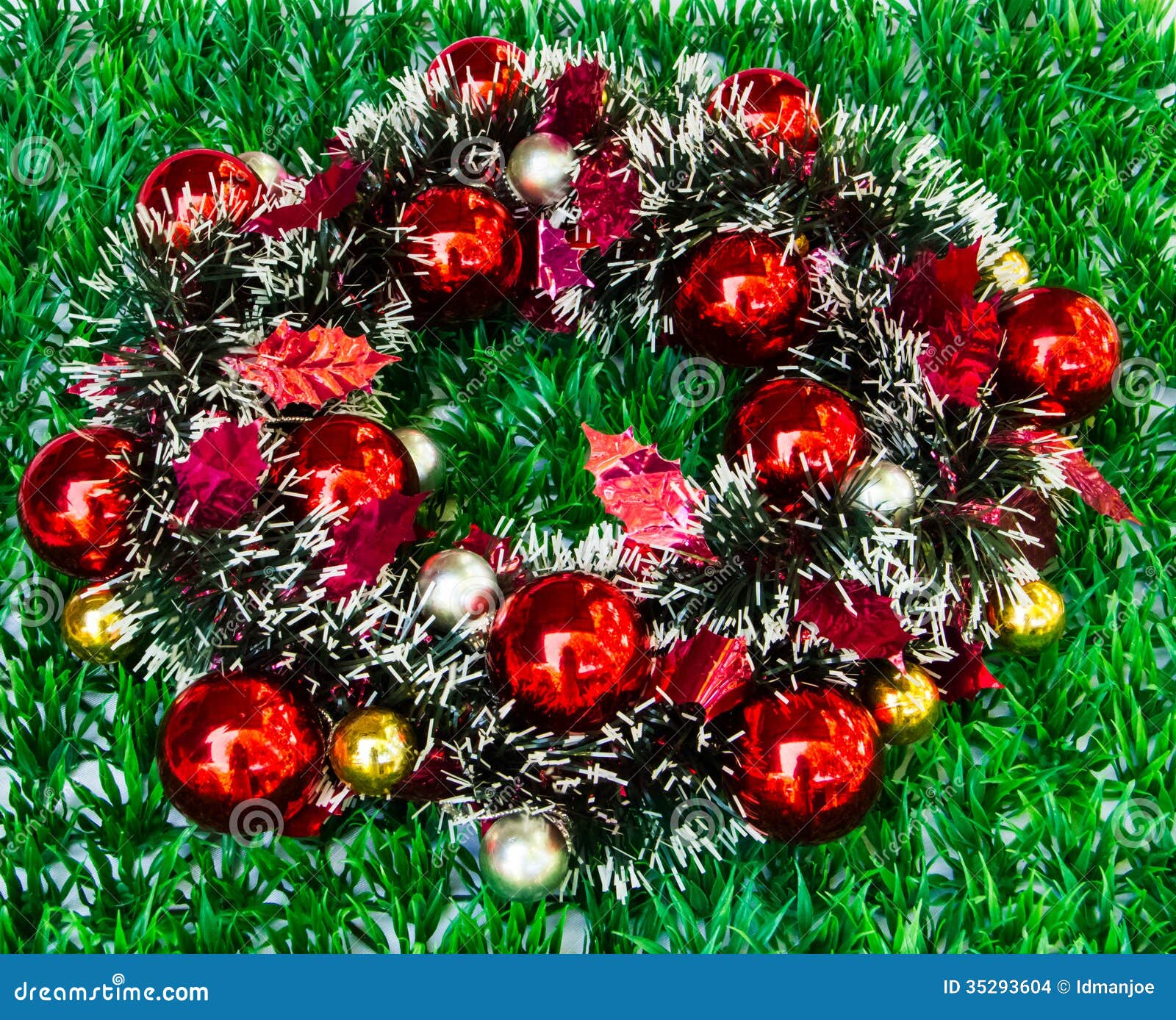 Christmas time stock photo. Image of scenic, decoration - 35293604