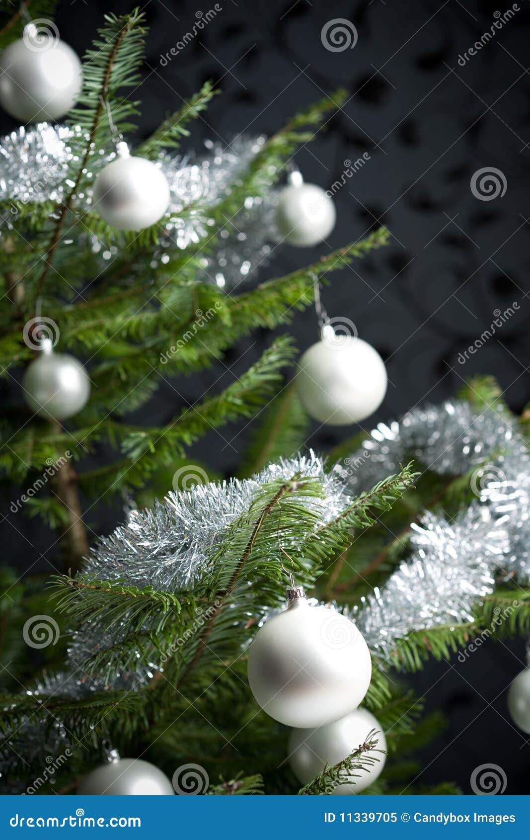 Christmas Tree with Balls and Chains Stock Image - Image of seasonal ...
