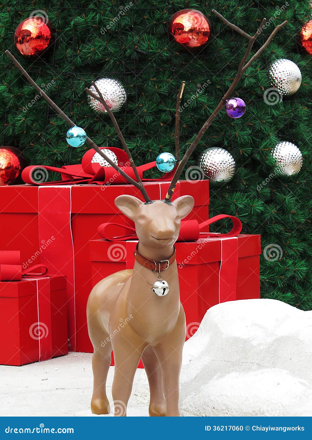 Christmas Tree Decorated with Deer Stock Photo - Image of gift, boxes ...