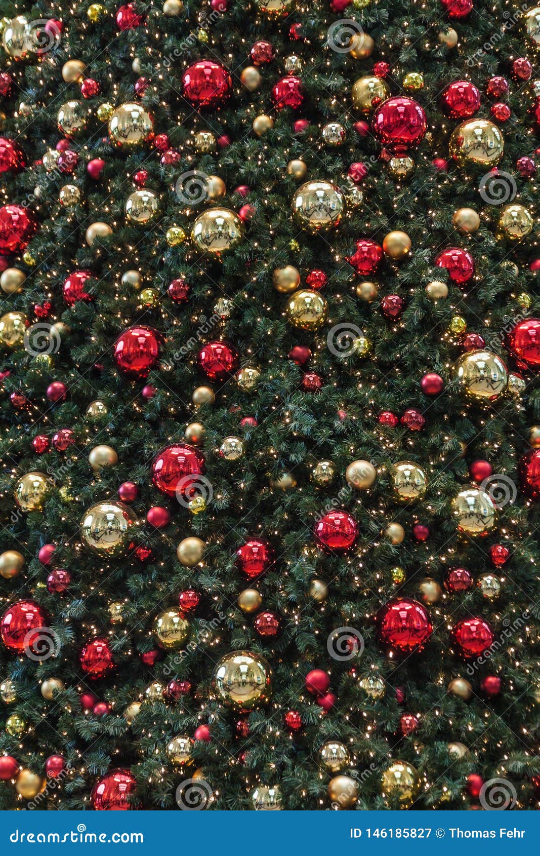 Christmas tree decoration stock image. Image of rose - 146185827