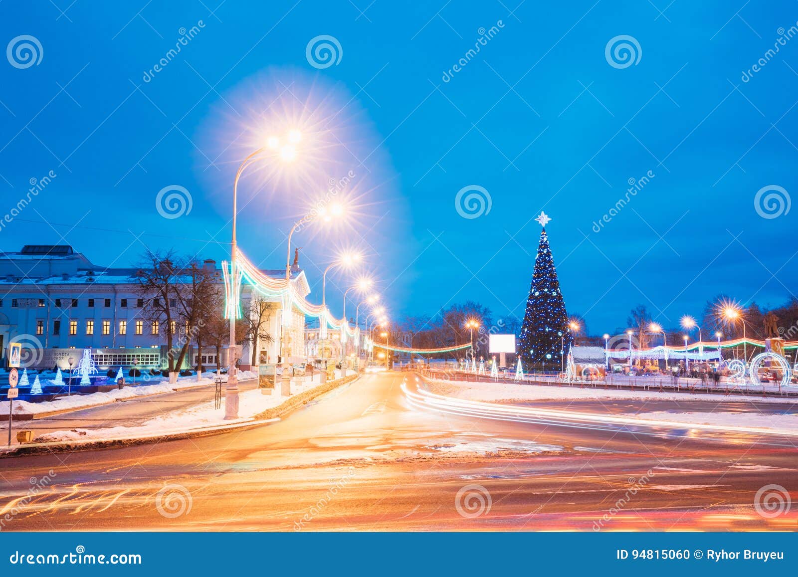 Christmas Tree and Festive Illumination on Lenin Square in Gomel ...