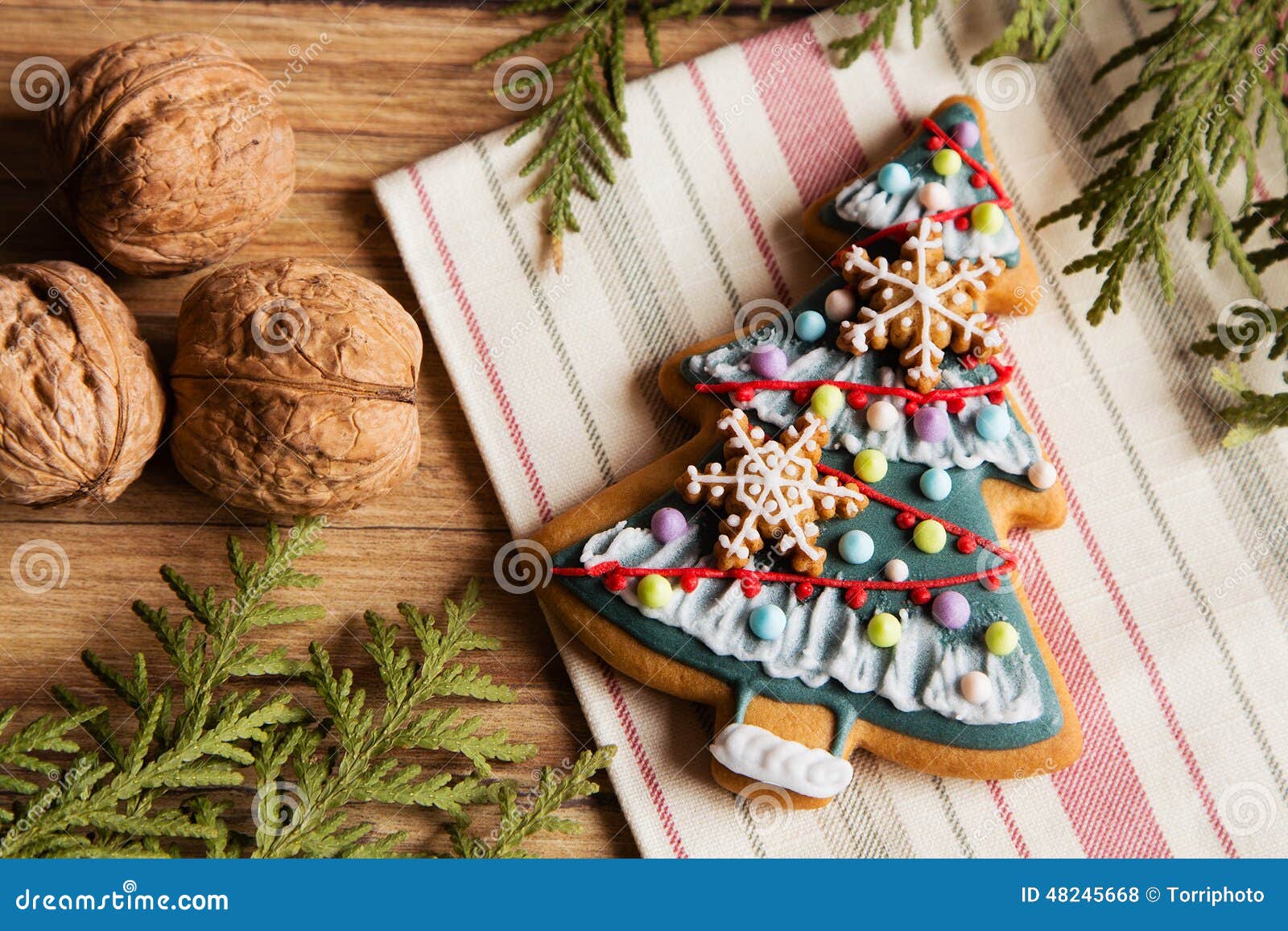 Christmas Tree Gingerbread Cookie Stock Photo - Image of baked ...