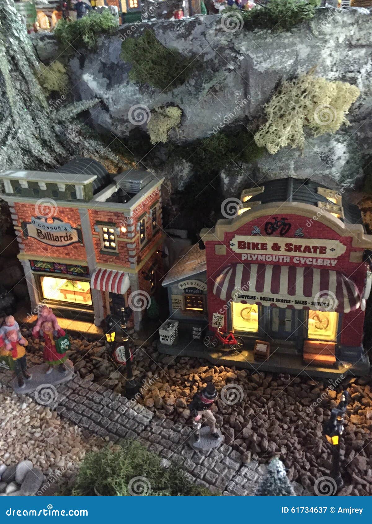 Christmas village model editorial photography. Image of xmas - 61734637