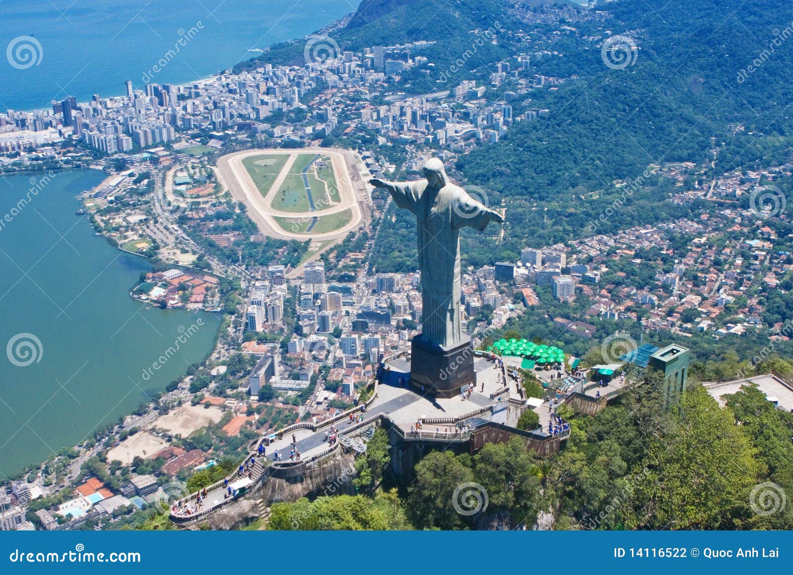 Christus Het Standbeeld Van De Verlosser Redactionele Fotografie ...