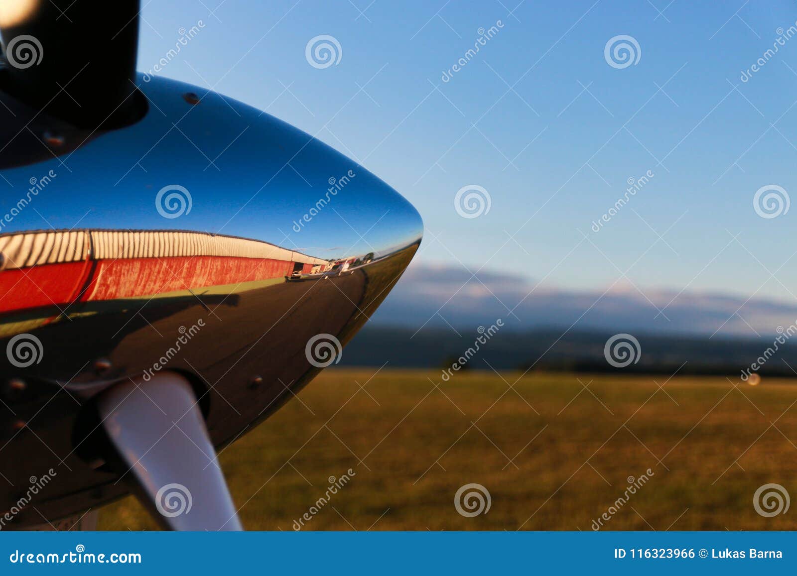 Chrom Propeller after Flight Stock Photo - Image of hangar, flight ...