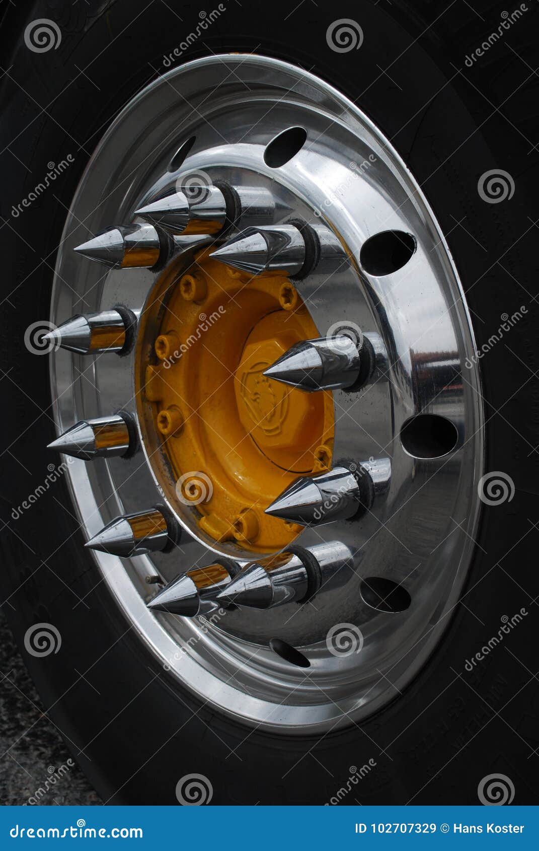 Chrome Wheel editorial stock image. Image of wheels - 102707329