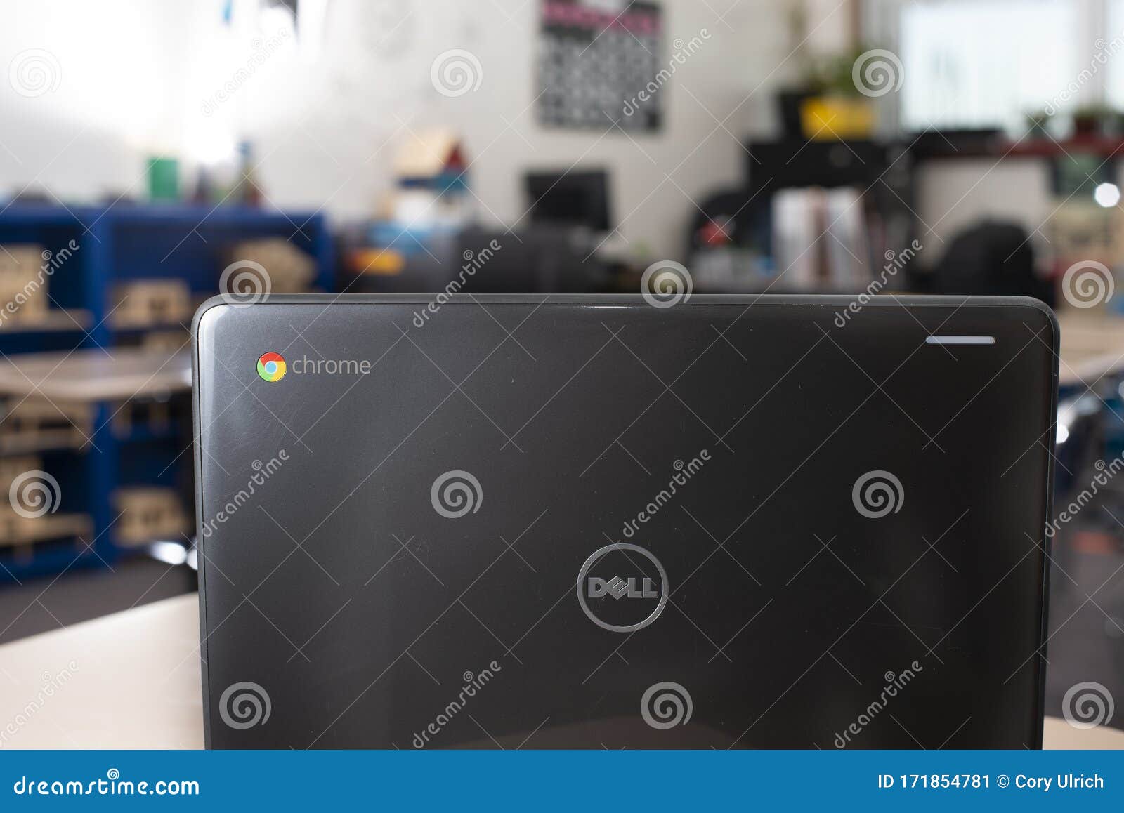 Chromebook for Education editorial photo. Image of desk - 171854781