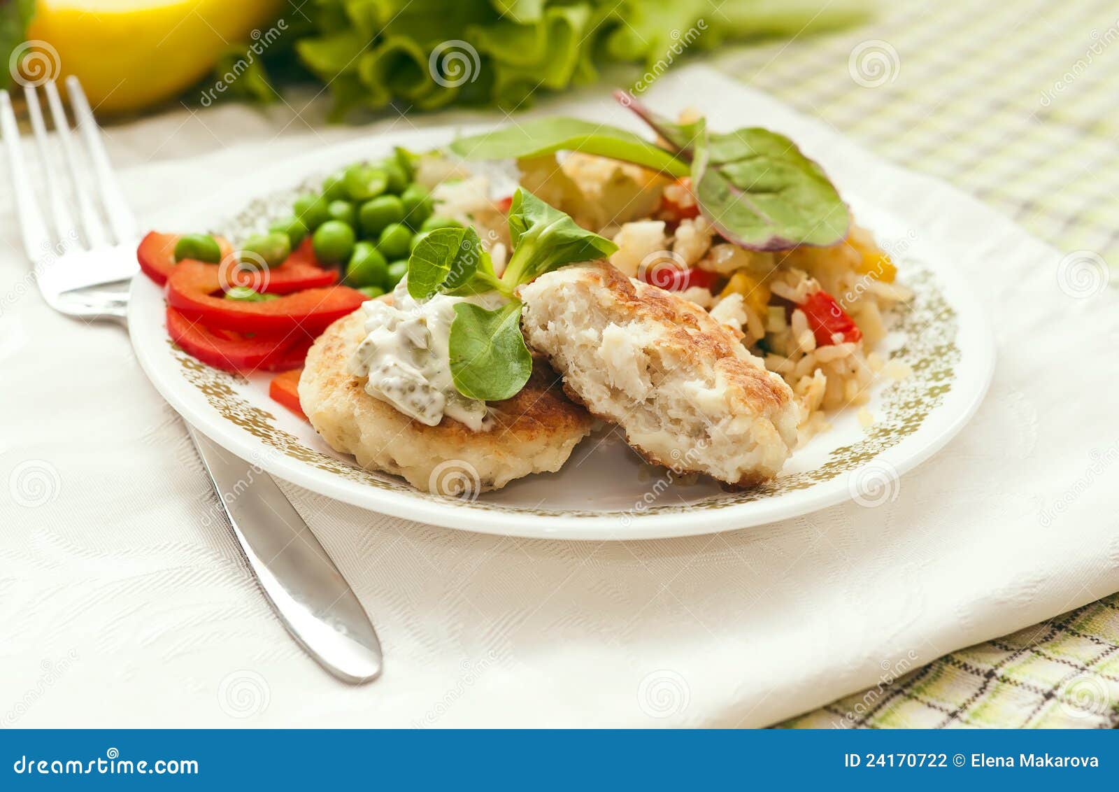 Chuletas de los pescados foto de archivo. Imagen de almuerzo - 24170722