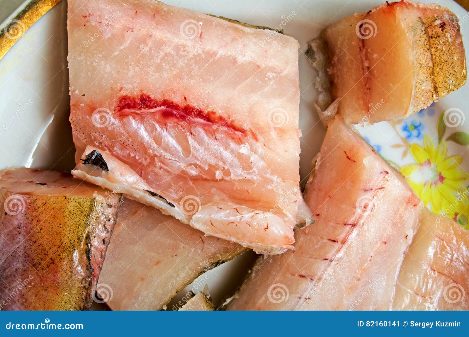 Chunks of Raw Fish on a Plate. Stock Image - Image of proteins, seafood ...