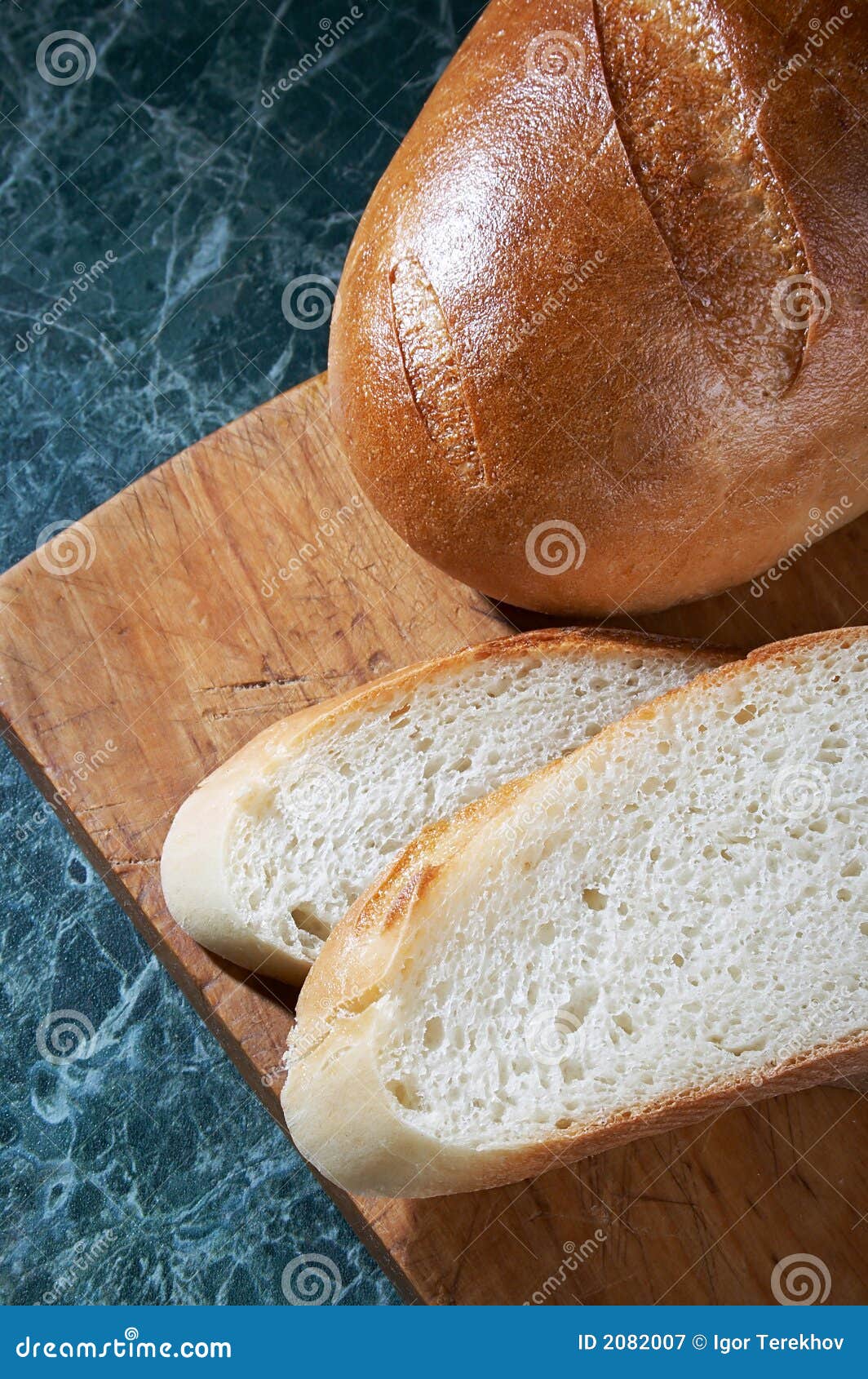 Chunks of a white loaf stock image. Image of dinner, breakfast - 2082007