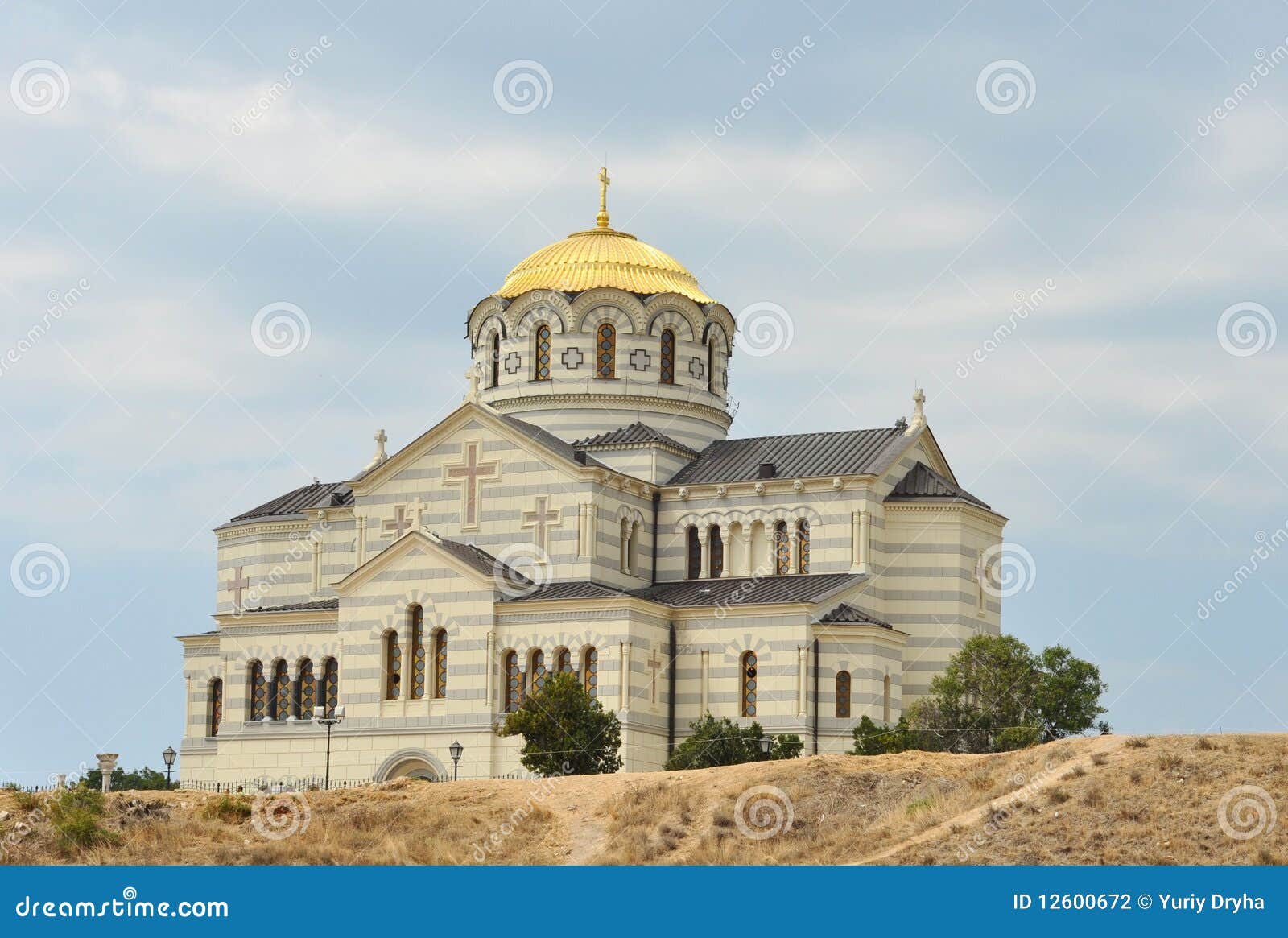 Church with a golden dome stock photo. Image of beauty - 12600672