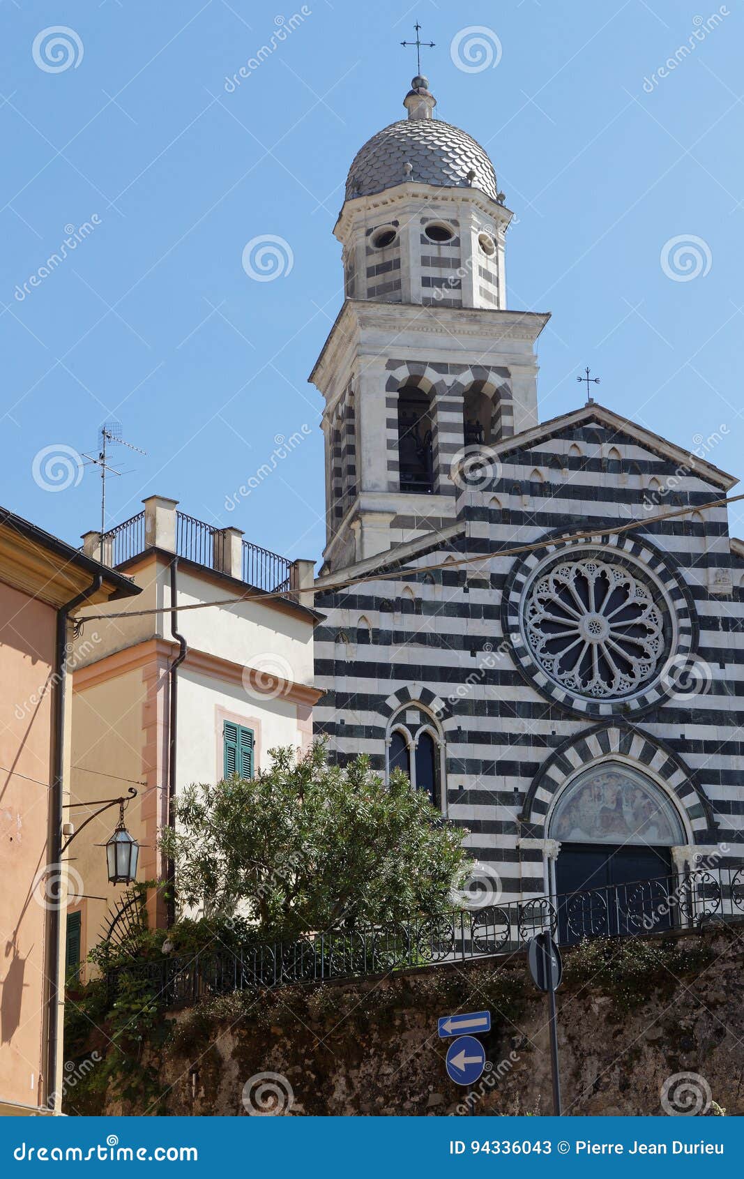 Church in Levanto stock image. Image of surrounding, site - 94336043