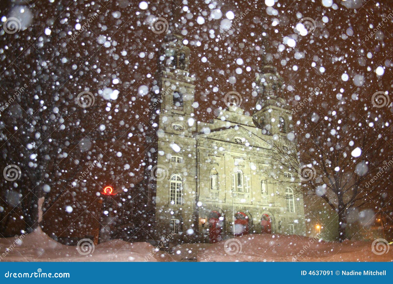 Church at Night with Falling Snow Stock Image - Image of snow, winter ...