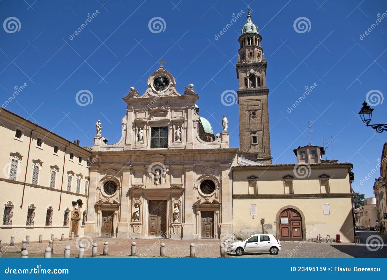 Church in Parma, Italy stock image. Image of catholicism - 23495159