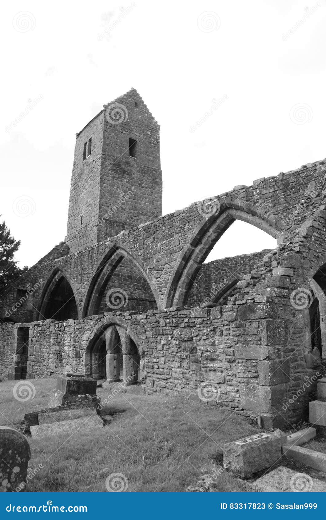 Church Ruins and Tower stock image. Image of scotland - 83317823