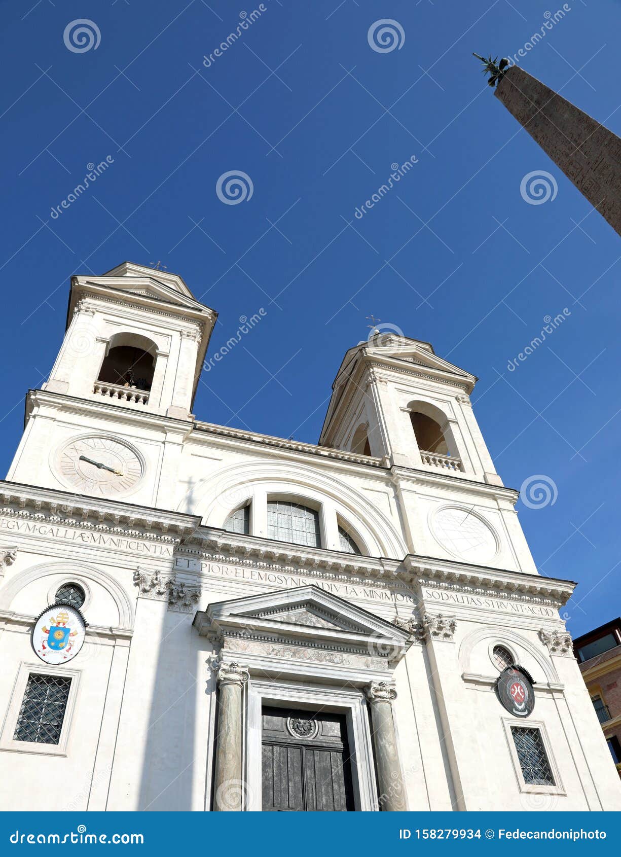 Church of Saint Trinity in Rome Stock Photo - Image of obelisk, tour ...