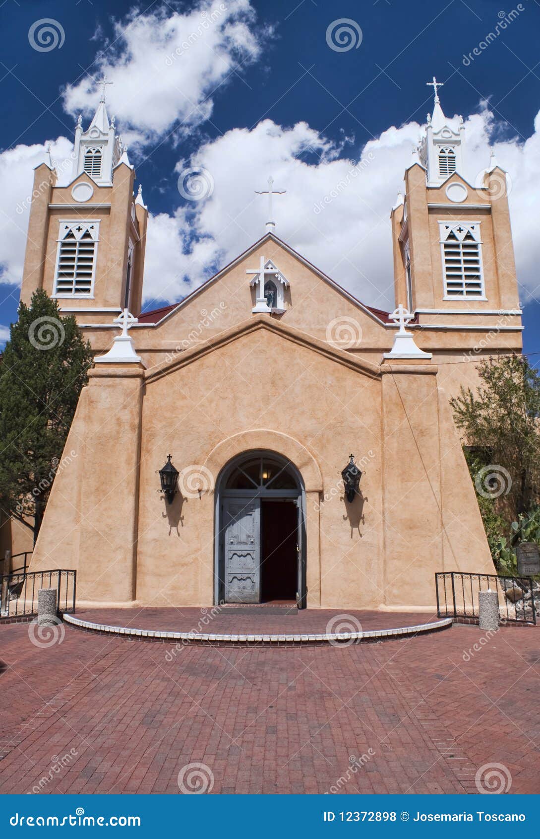 Church of San Felipe in Albuquerque, New Mexico. Stock Photo - Image of ...