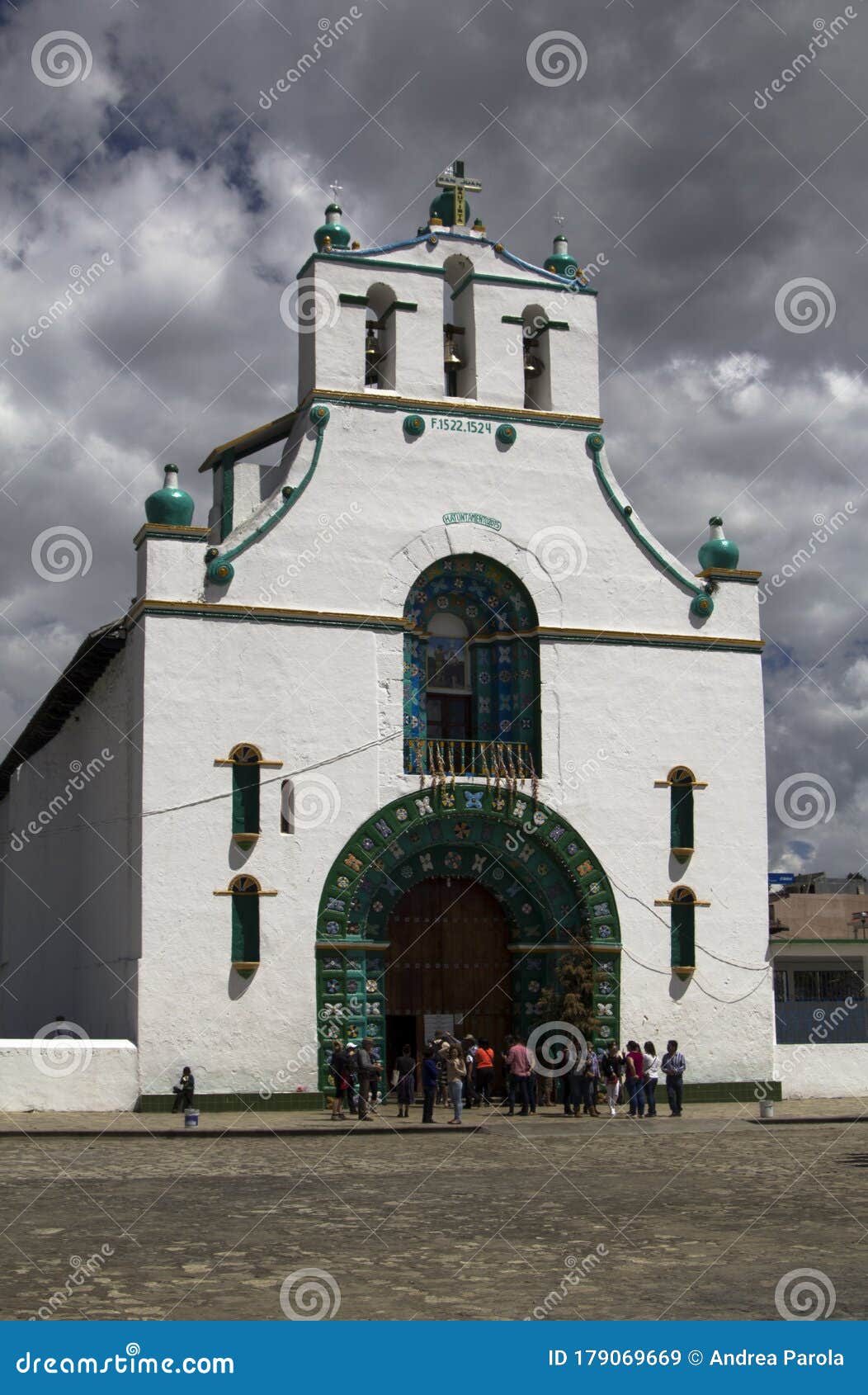 The Church of San Juan Chamula Editorial Stock Image - Image of ...