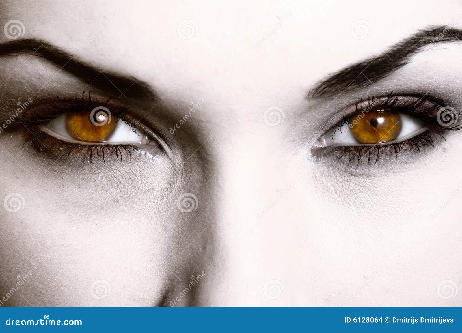 EL PODER DE UNA MIRADA ~ EL PODER DE UNA MIRADA