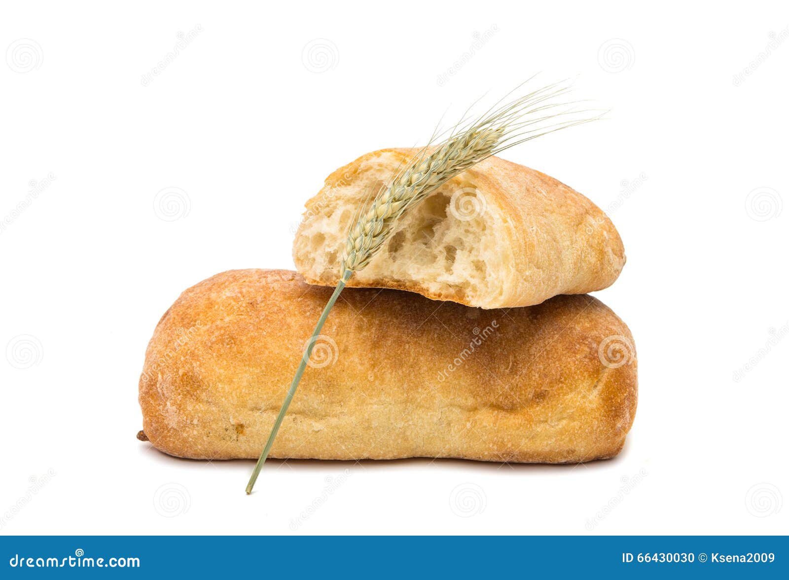 Ciabatta, Italiaans Geïsoleerd Brood Stock Foto - Image of graangewas ...