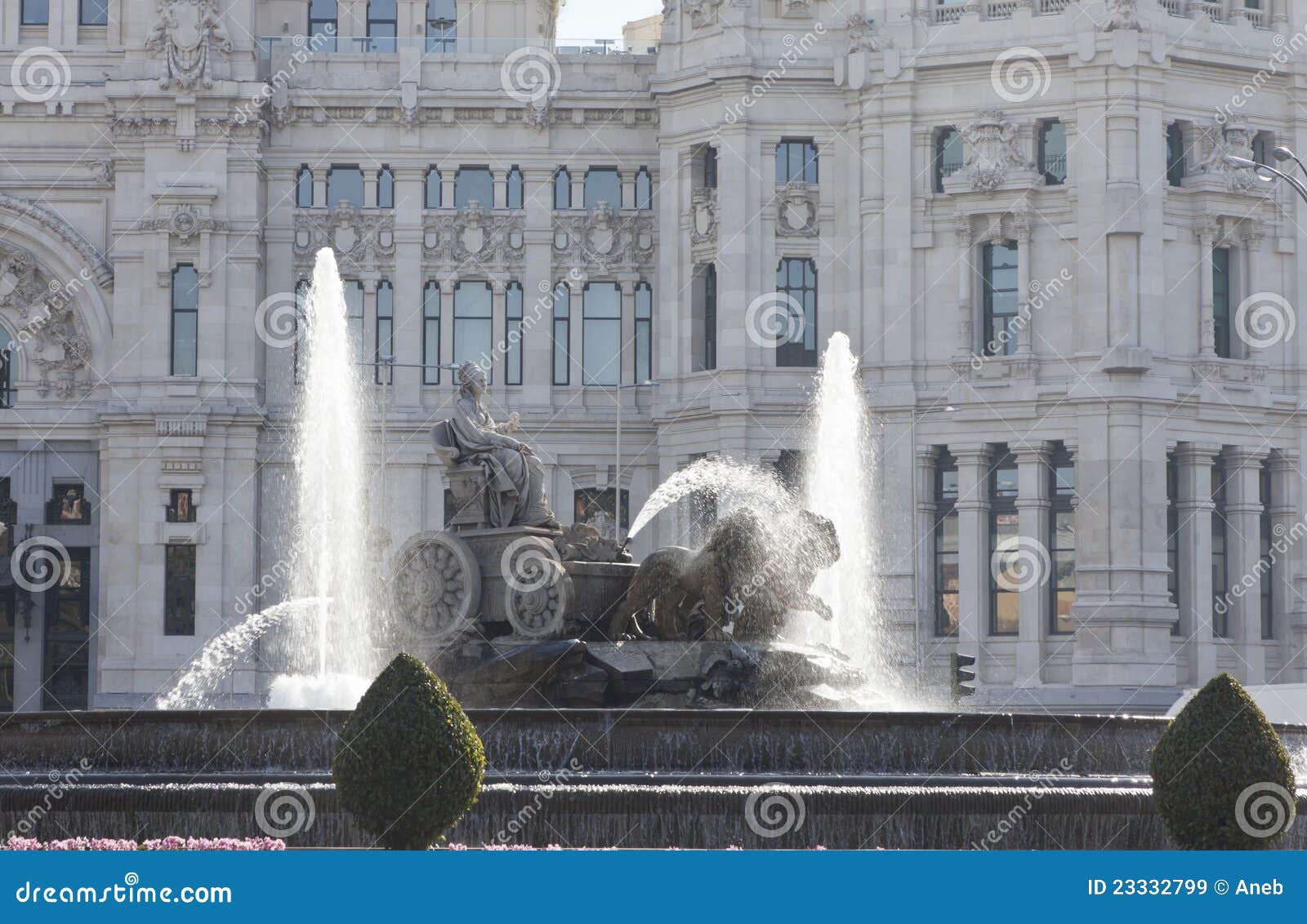 Cibeles Fountain in Madrid stock image. Image of famous - 23332799