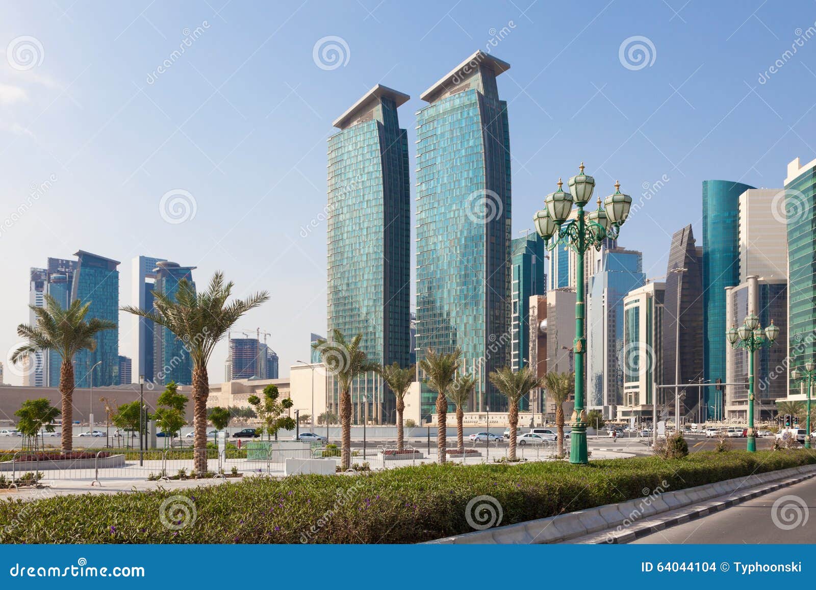 Cidade de Doha, Qatar foto de stock. Imagem de palma - 64044104