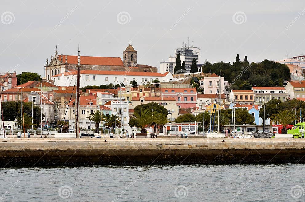 A cidade de Setubal foto de stock editorial. Imagem de cidade - 70212848