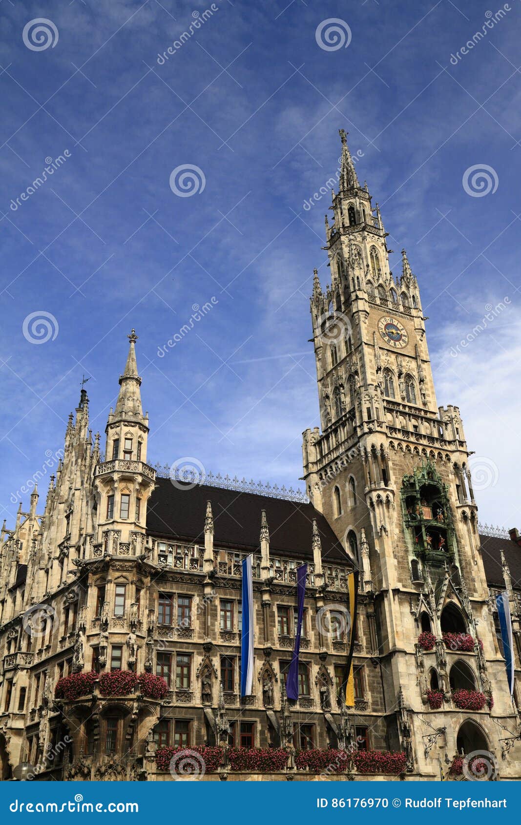 Cidade Nova Hall Rathaus Em Marienplatz Foto de Stock - Imagem de ...