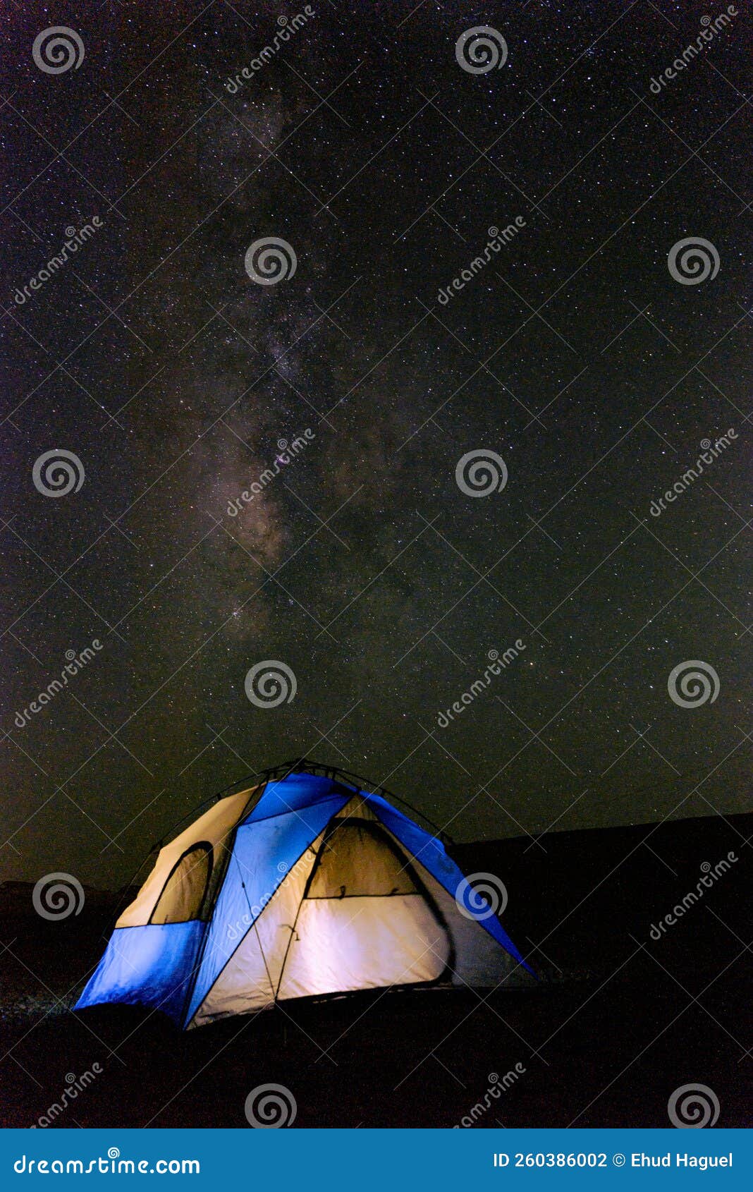 Cielo con estrellas foto de archivo. Imagen de galaxia - 260386002