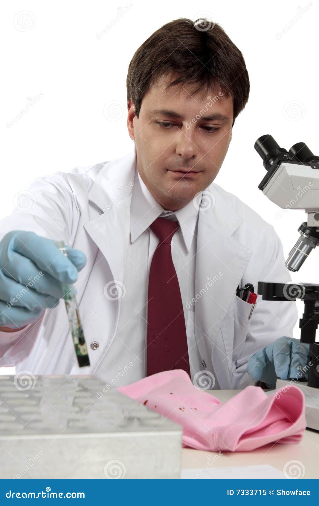 Científico Forense En El Trabajo Imagen de archivo - Imagen de muestra ...