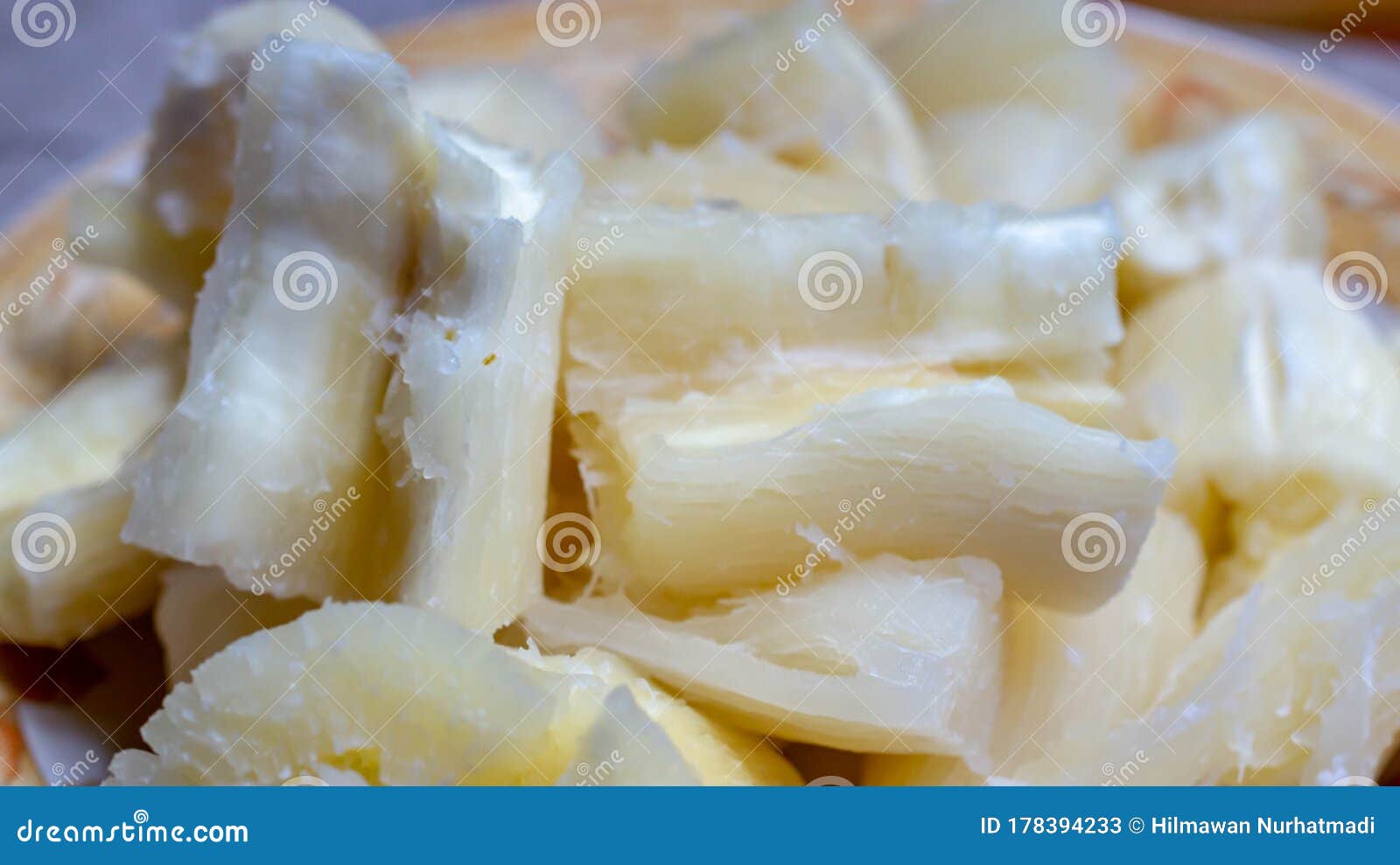 Cierre De La Mandioca Hervida Imagen de archivo - Imagen de culinario ...