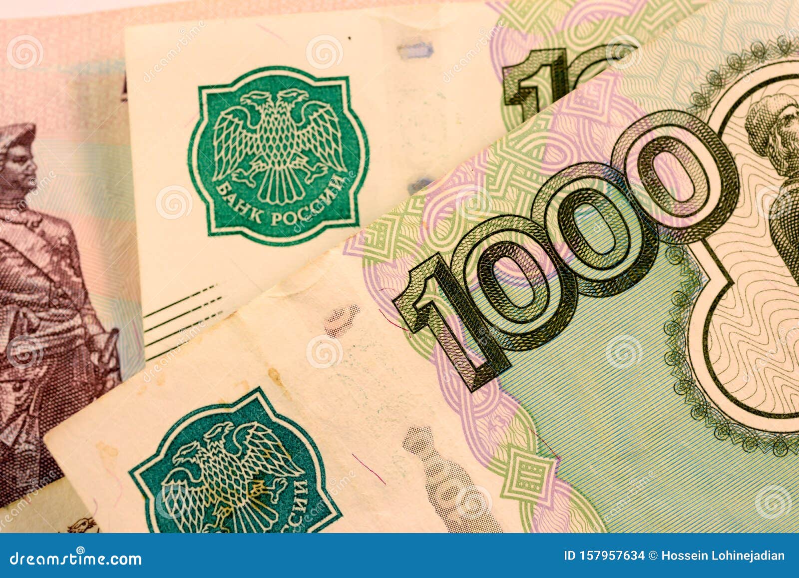 Cierre El Billete Ruso, Rublo O Rublo Foto de archivo - Imagen de papel ...