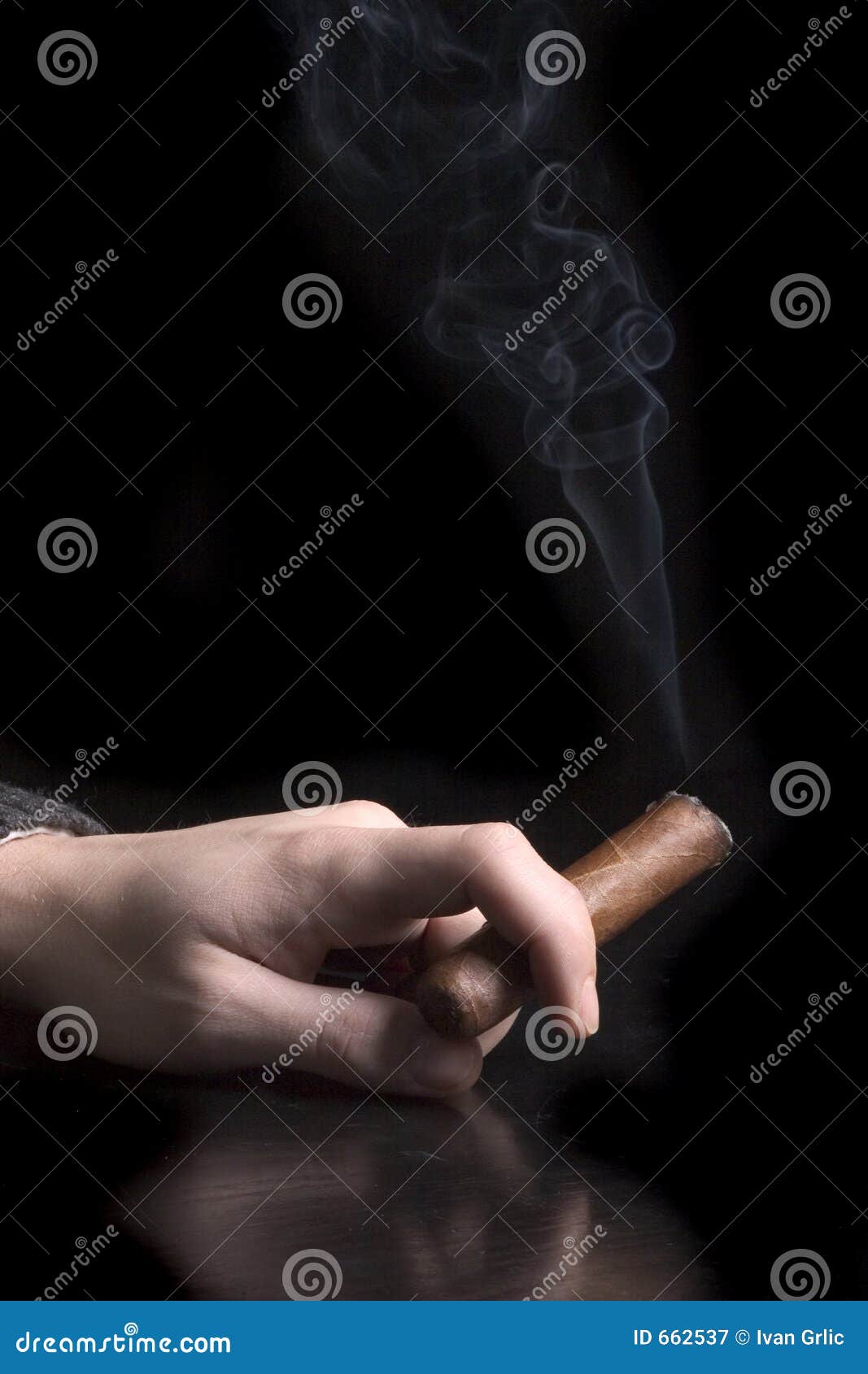 Cigar stock image. Image of fingers, tobacco, fumes, fume - 662537