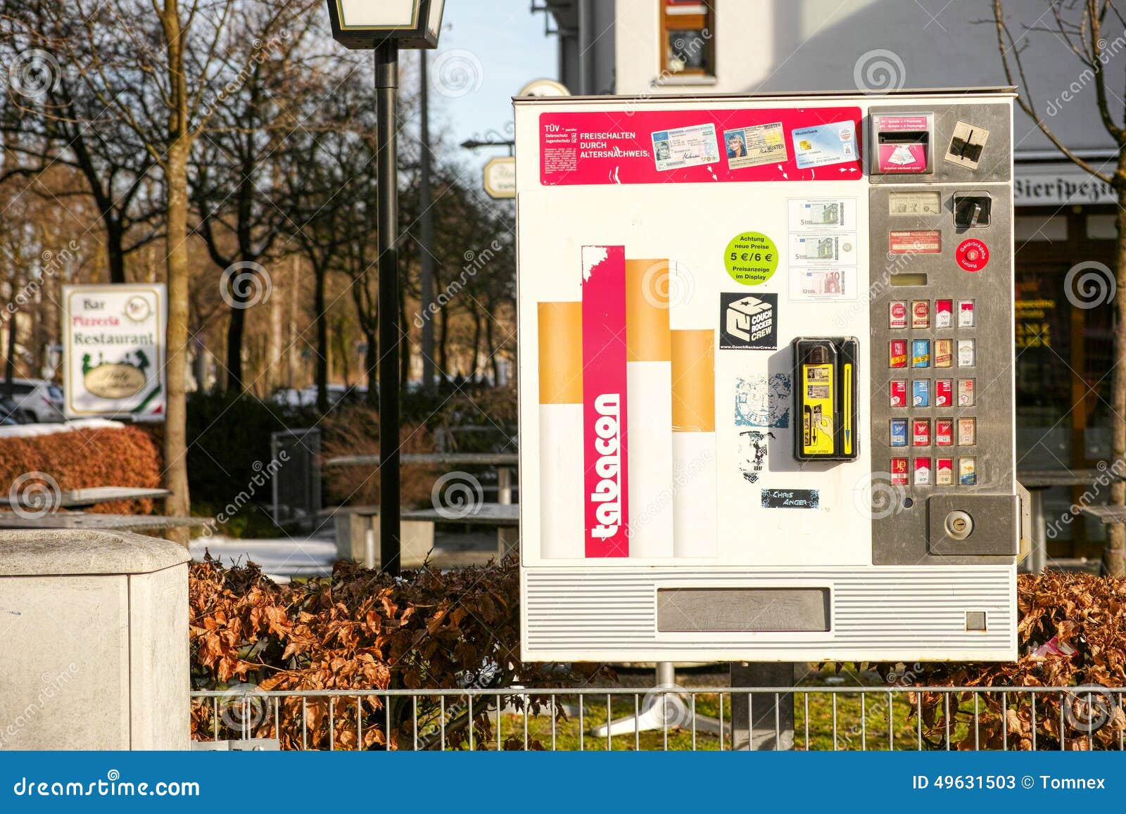 Cigarette machine editorial stock photo. Image of copyspace - 49631503
