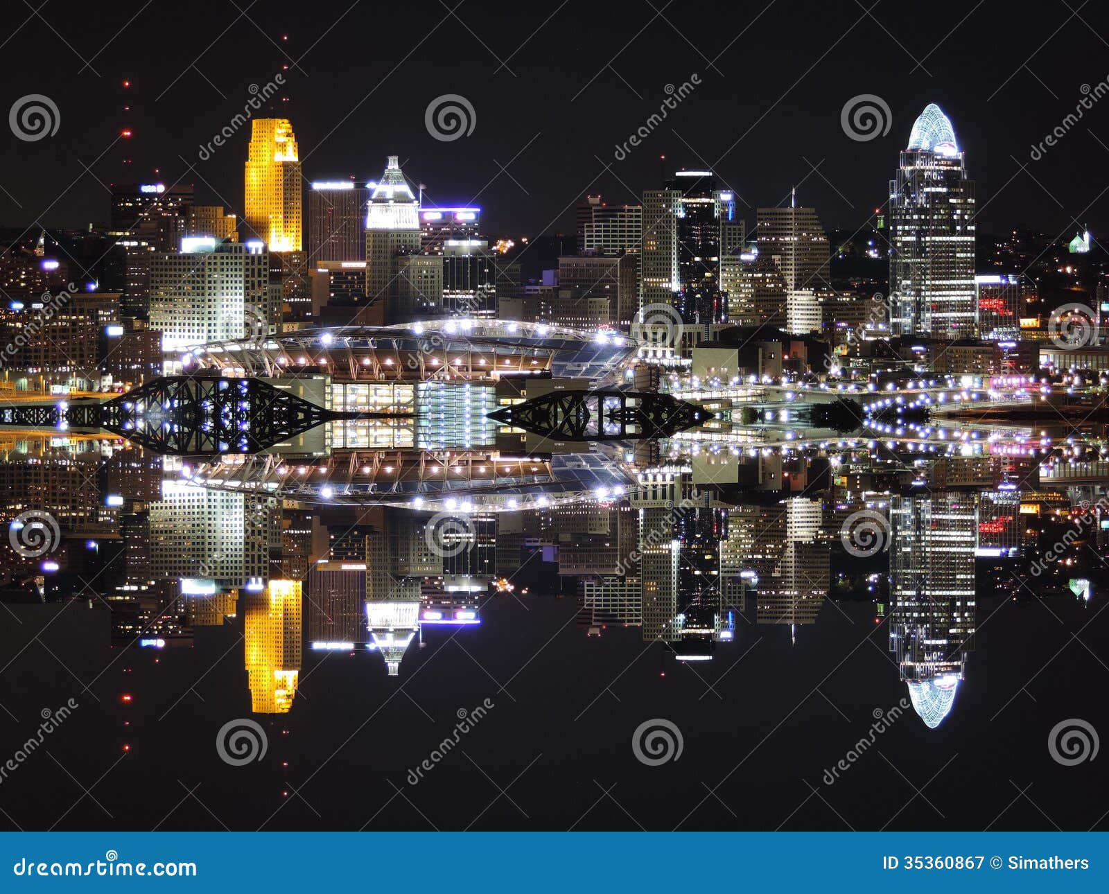 Downtown Cincinnati Ohio Skyline Reflection Stock Image - Image of late ...