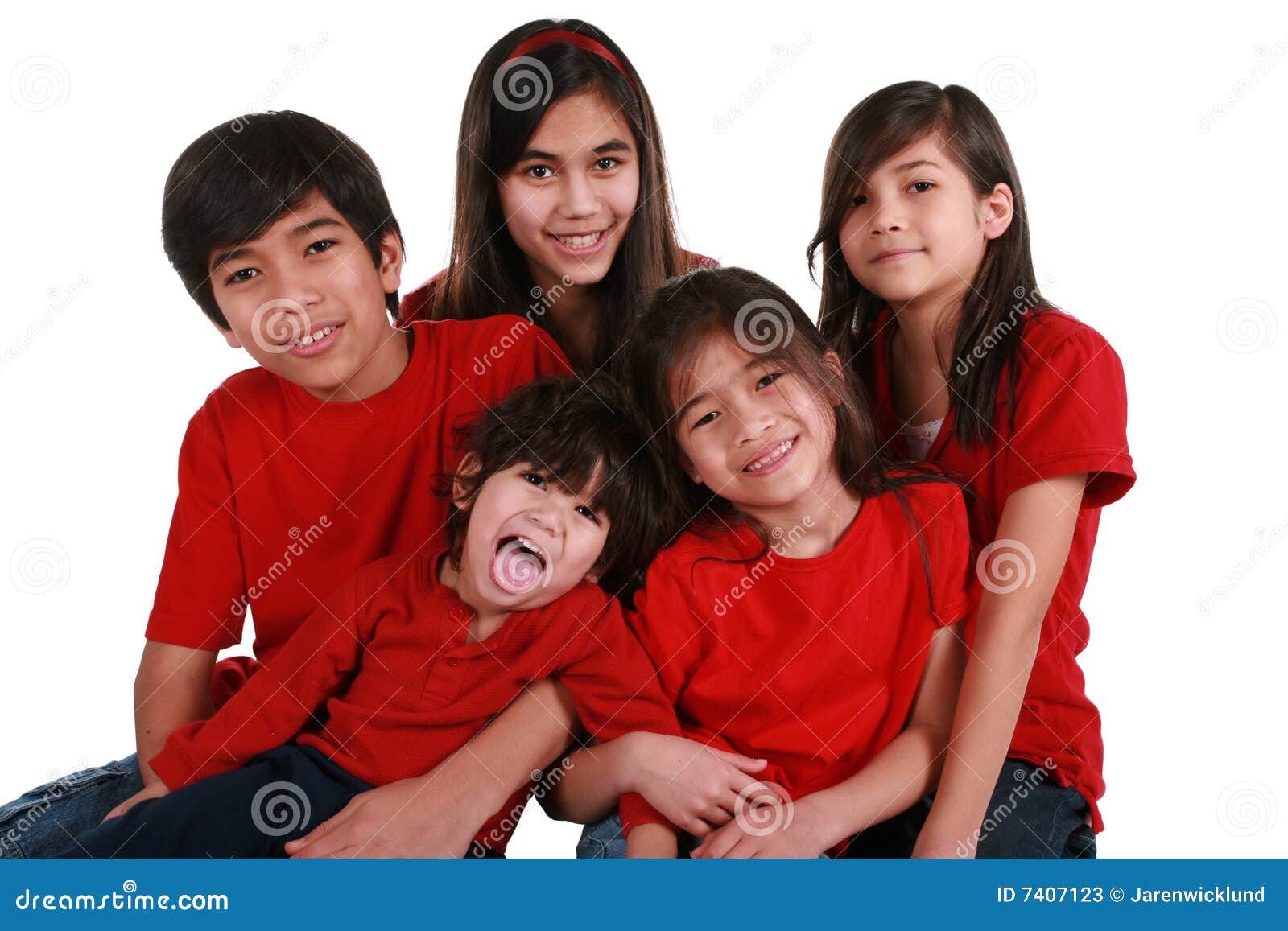 Cinco hermanos imagen de archivo. Imagen de escandinavo - 7407123