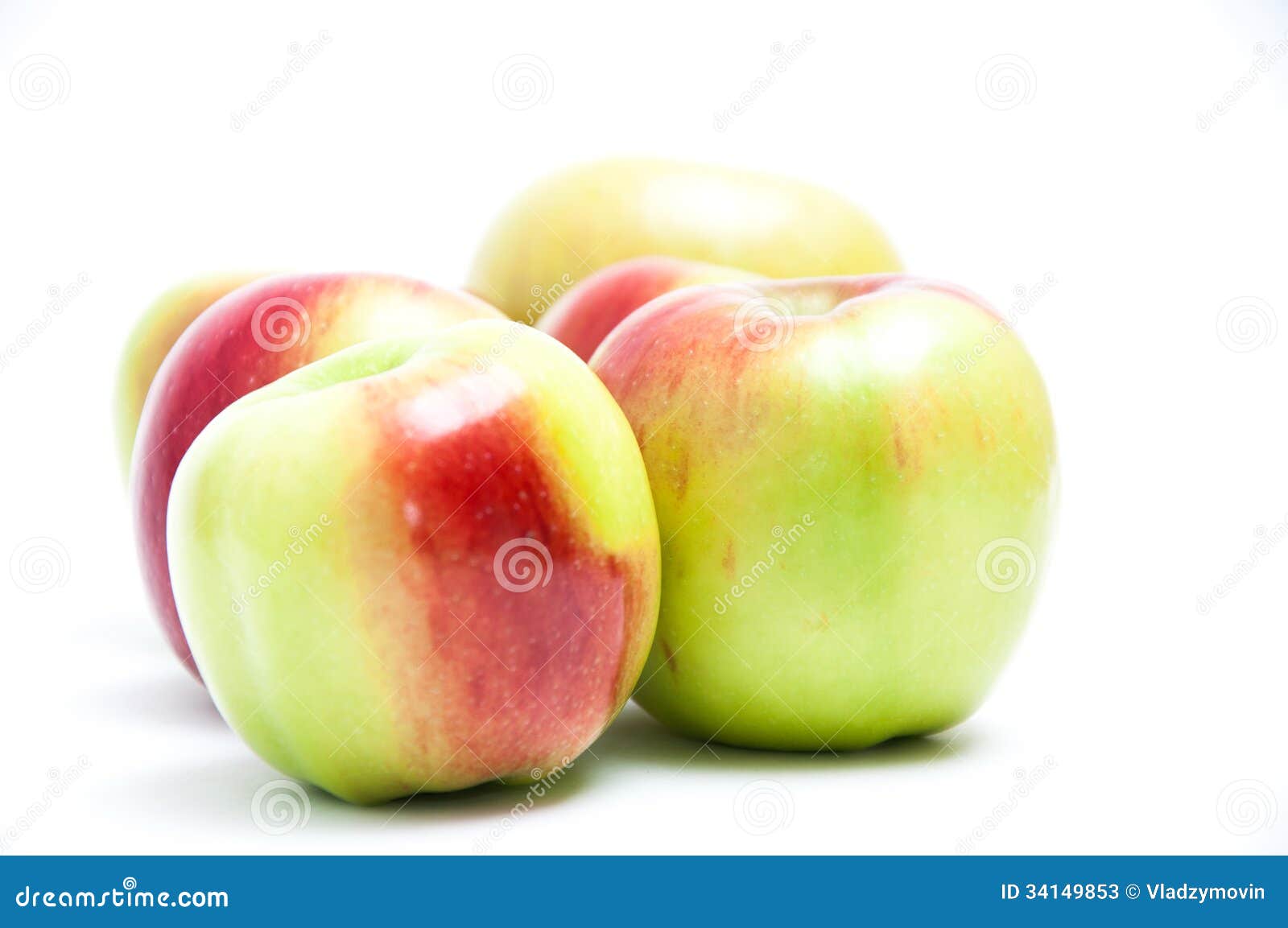 Cinco manzanas frescas imagen de archivo. Imagen de estudio - 34149853