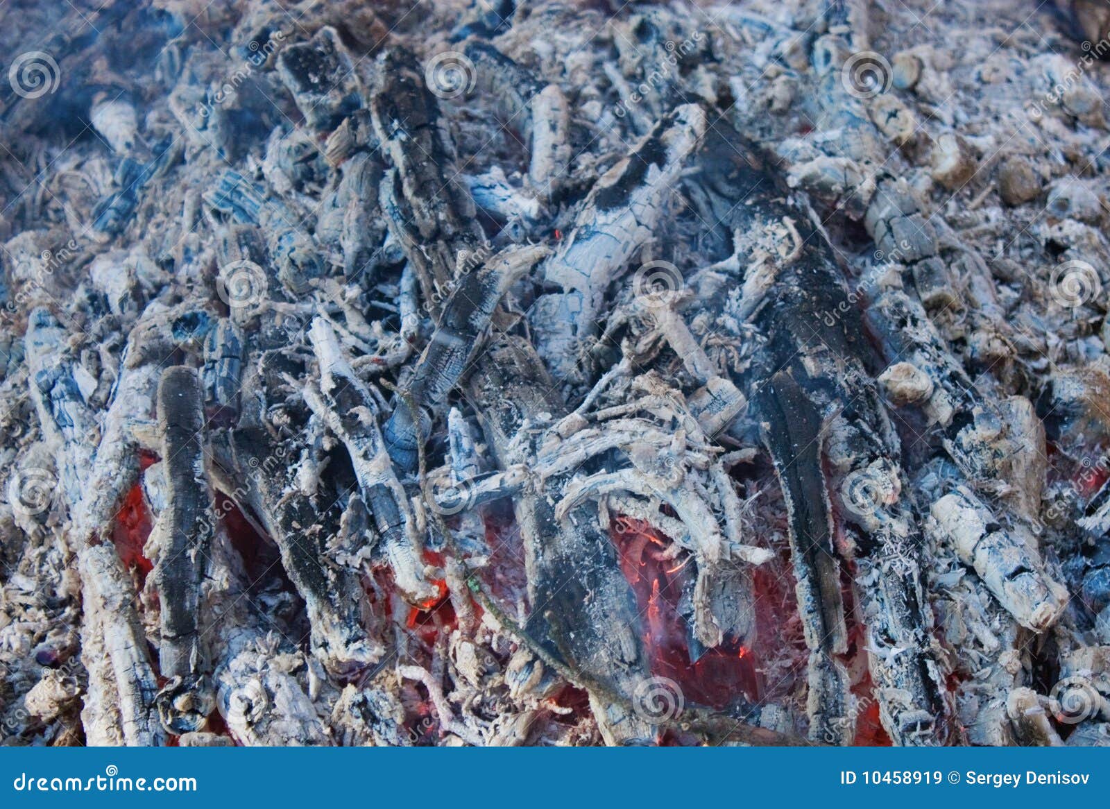 Cinder Royalty Free Stock Images - Image: 10458919