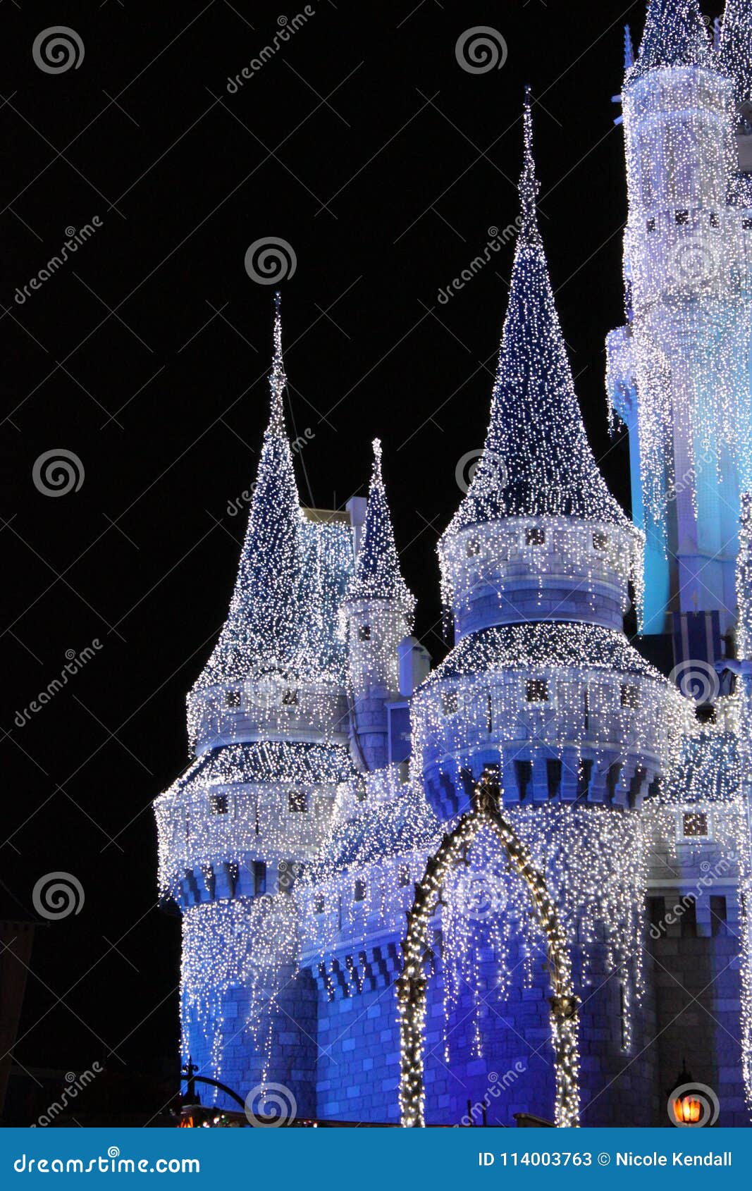 Cinderella& X27; Castillo De S Foto de archivo editorial - Imagen de ...