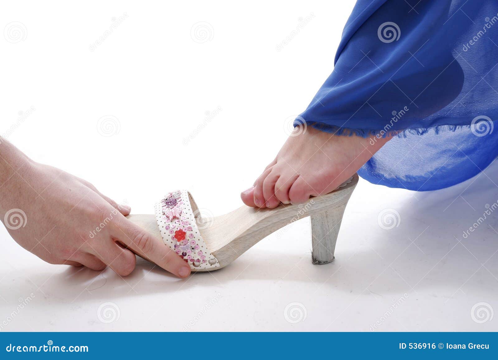 Cinderella Skeleton Of Foot Breaks