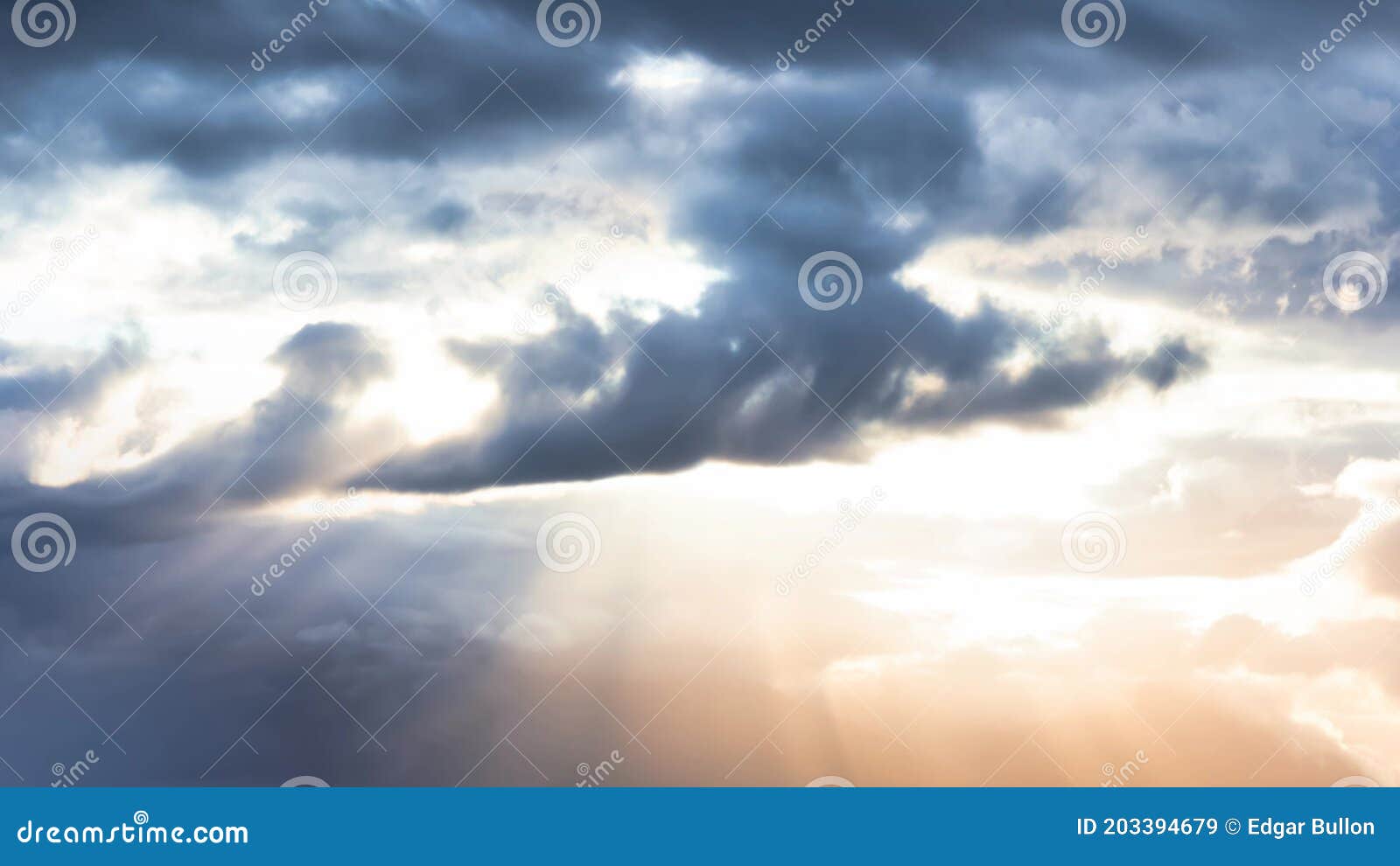 Cinemagraph Continuous Loop Animation. Dramatic View of a Cloudscape ...