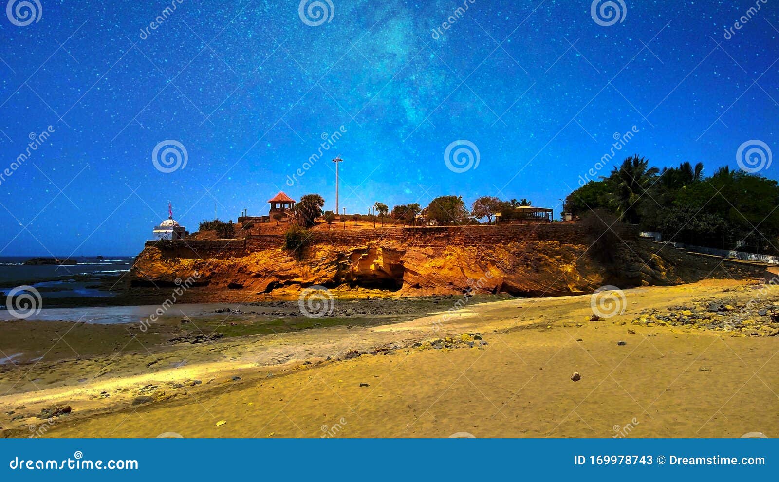 Cinery Photo Stock Photos - Free & Royalty-Free Stock Photos from ...